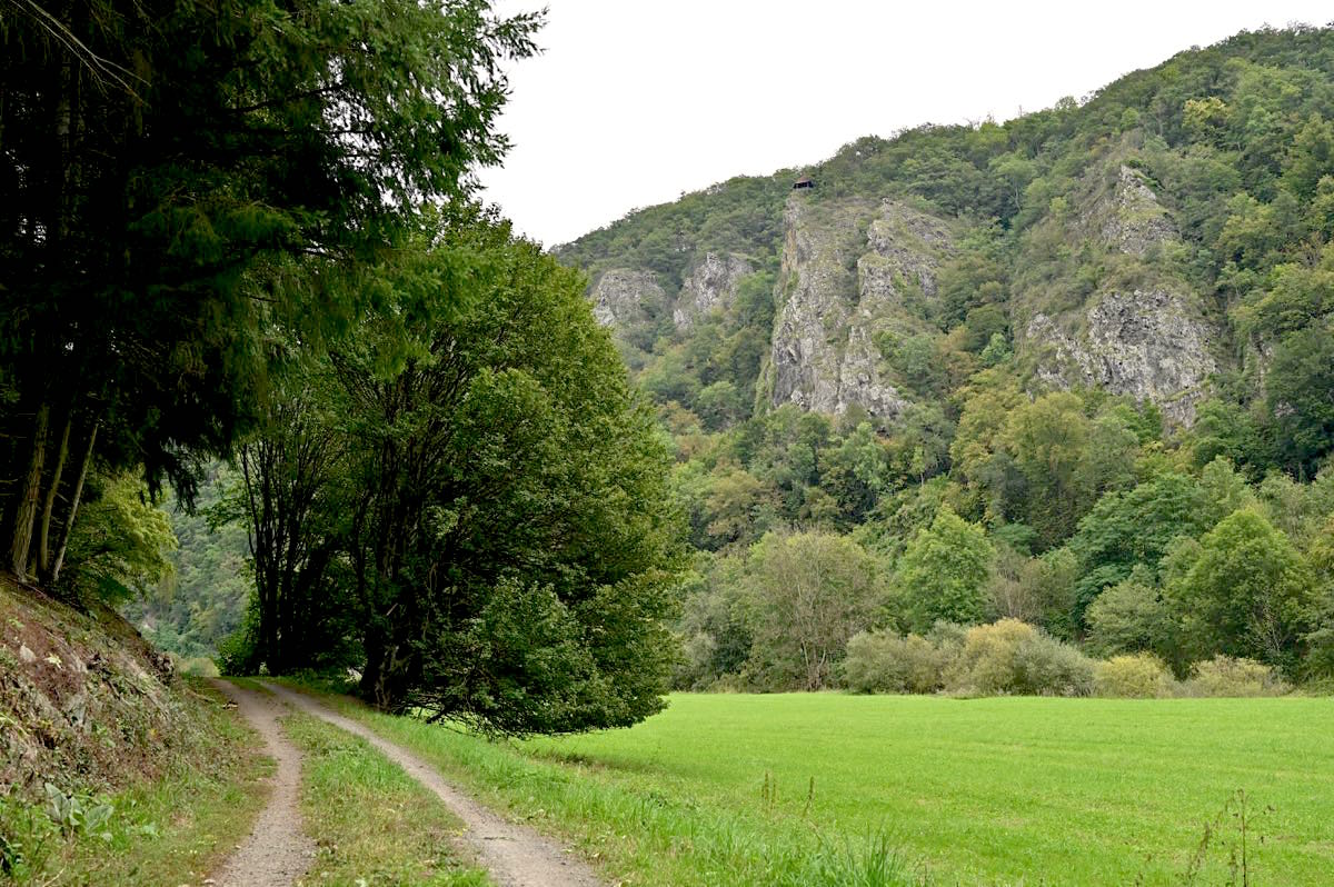 Lahntal: Lahnradweg, Kanutour, Burgen & Wandern - People Abroad