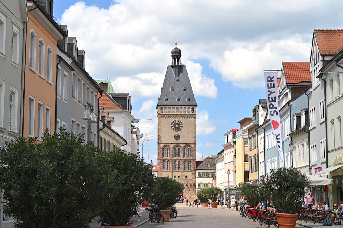 Die SchUM-Städte Speyer, Worms und Mainz entdecken - People Abroad