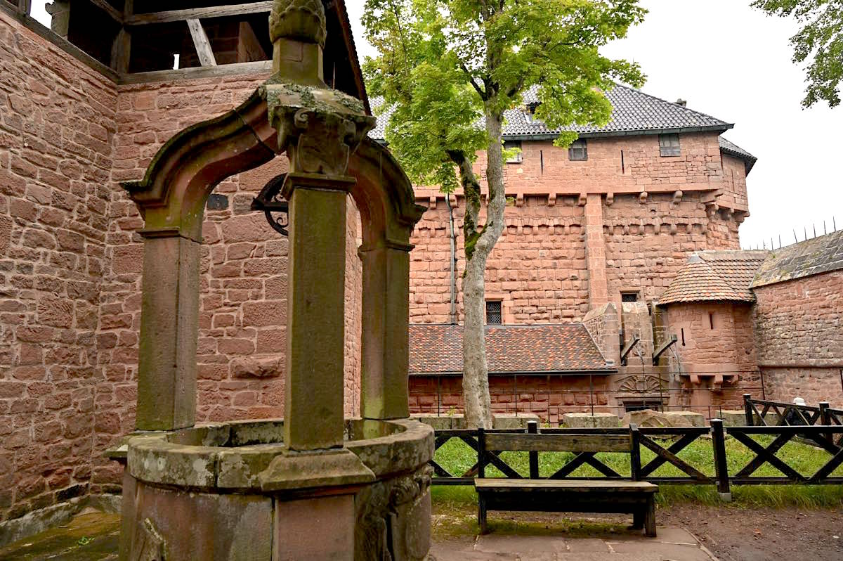 Hochkönigsburg: Die mächtigste Burg im Elsass - People Abroad