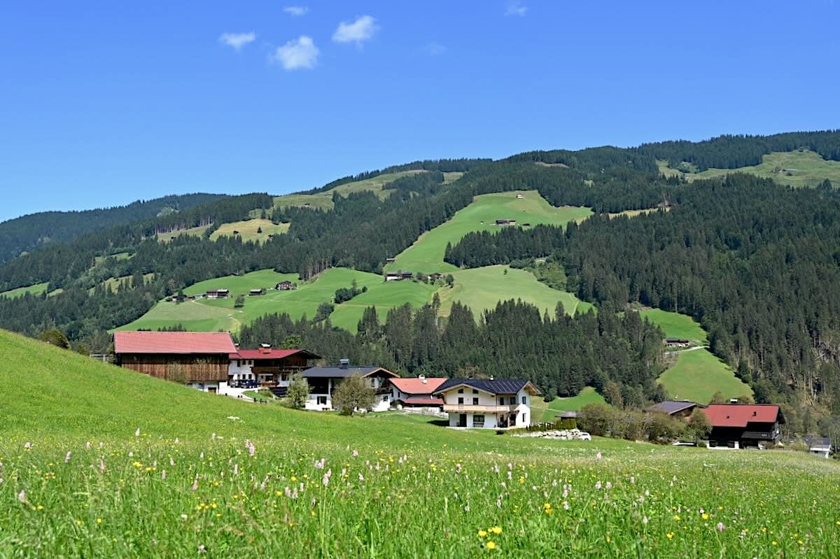 KAT Walk Alpin: Wandern in den Kitzbüheler Alpen - People Abroad