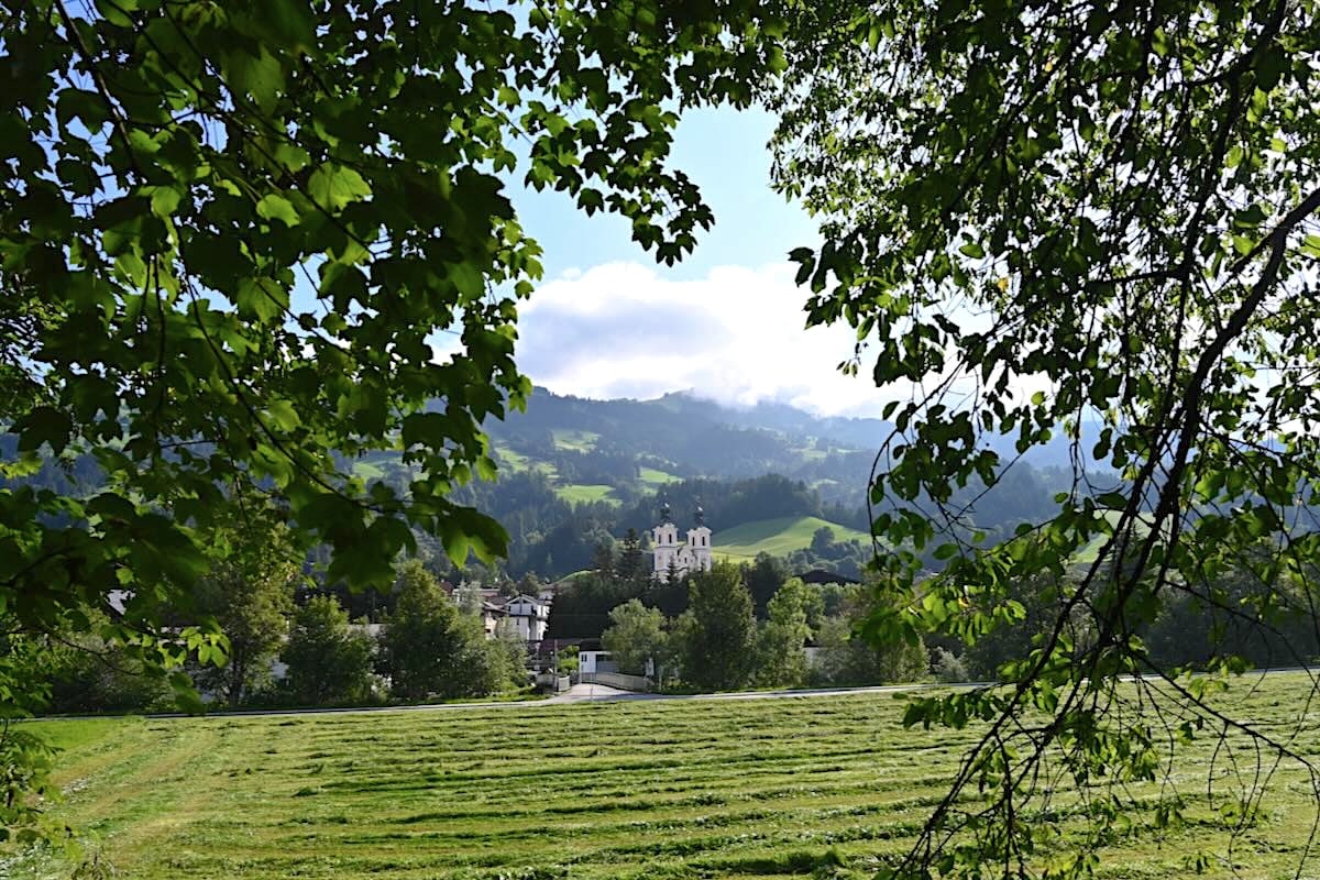 KAT Walk Alpin: Wandern in den Kitzbüheler Alpen - People Abroad