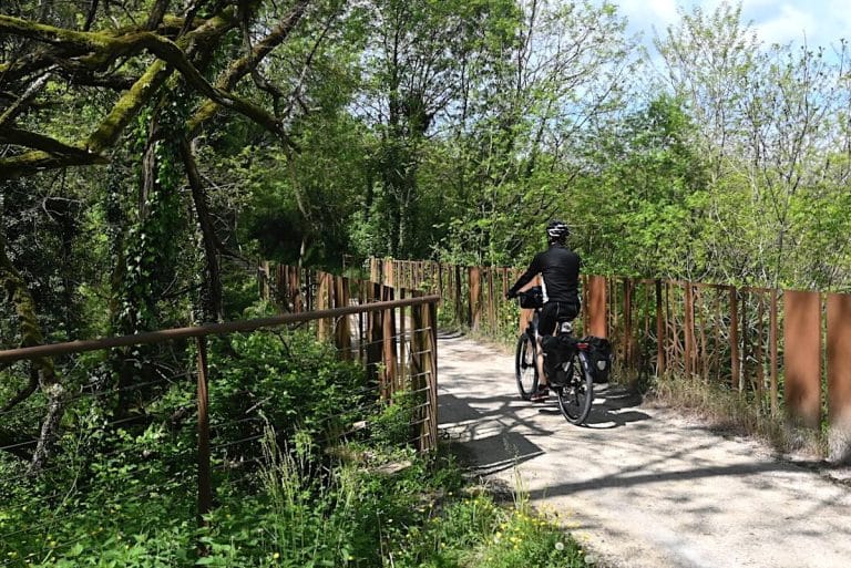 La Dolce Via: Radfahren in der Ardèche Region - People Abroad
